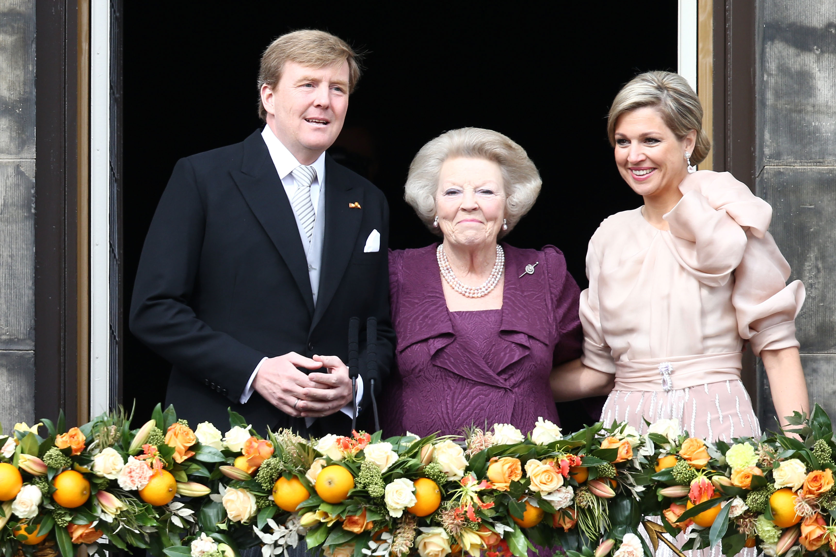 Dutch King Willem-Alexander takes throne - The World from PRX