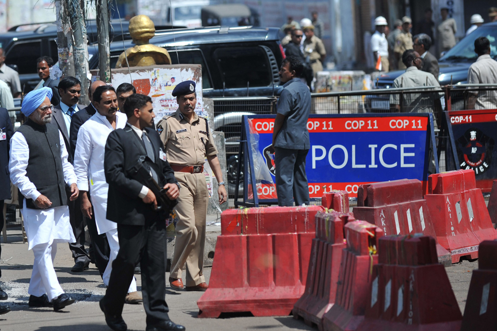 India: Police hunt for leads in Hyderabad bombing case - The World from PRX
