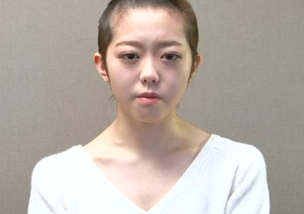 Japanese pop star Minami Minegishi shaves off hair to apologize for ...