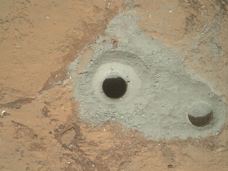 Curiosity rover completes first drill into Mars bedrock - The World ...