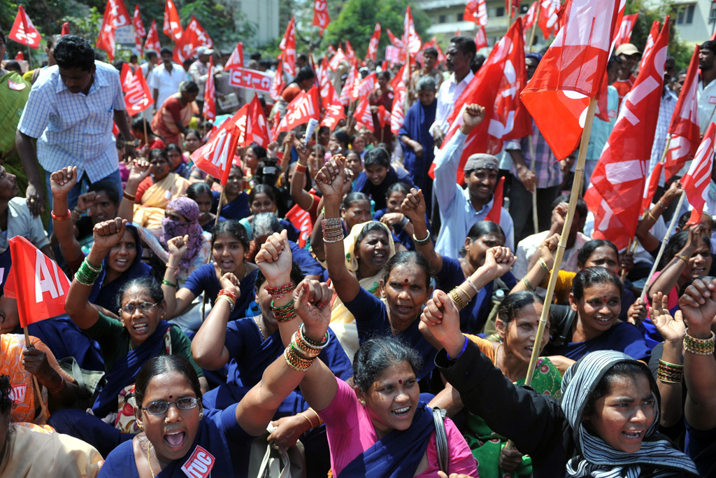 Protests around the world: Greece, Pakistan, Bulgaria (PHOTOS) - The ...