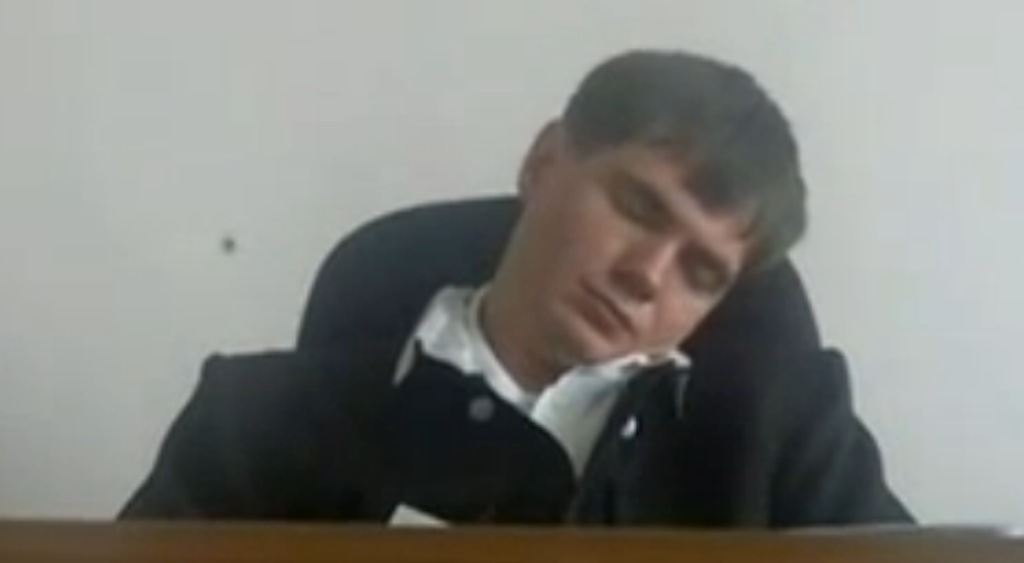 Russian judge resigns after falling asleep in court (VIDEO) - The World ...