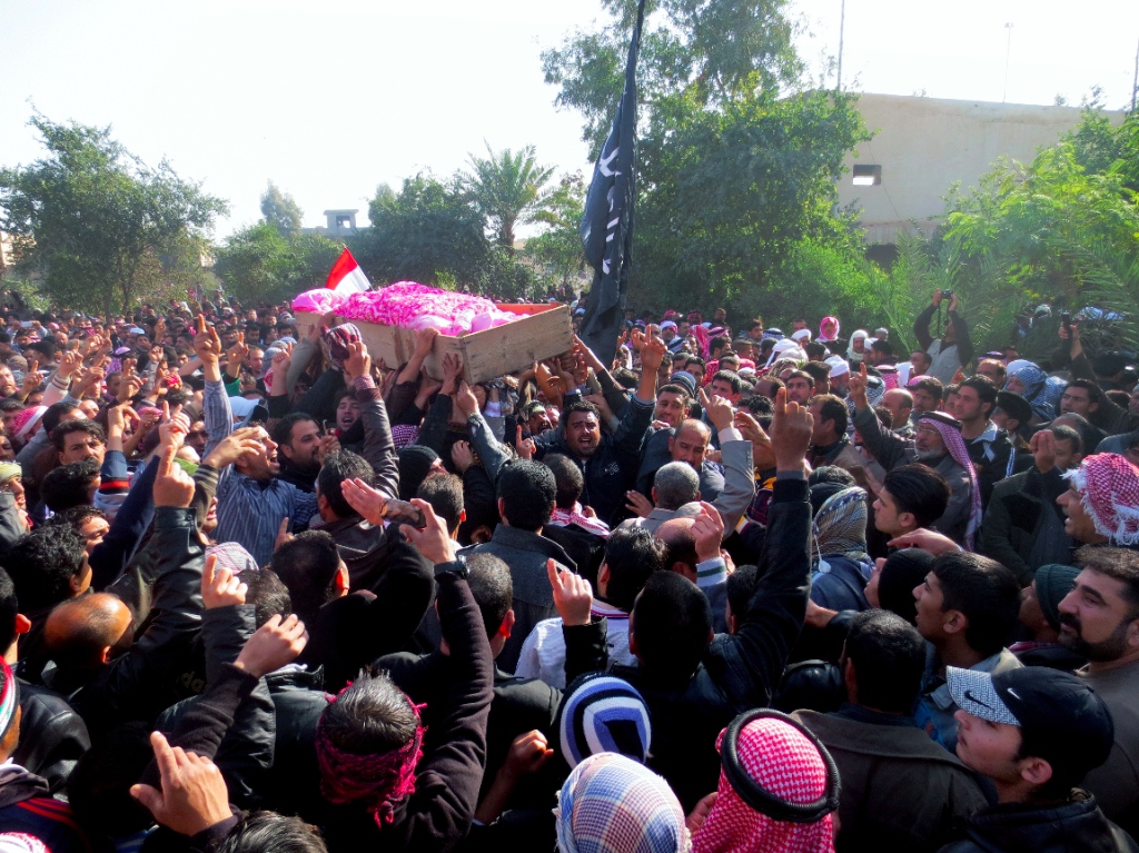 Iraq: Sunni funerals draws thousands in Fallujah - The World from PRX