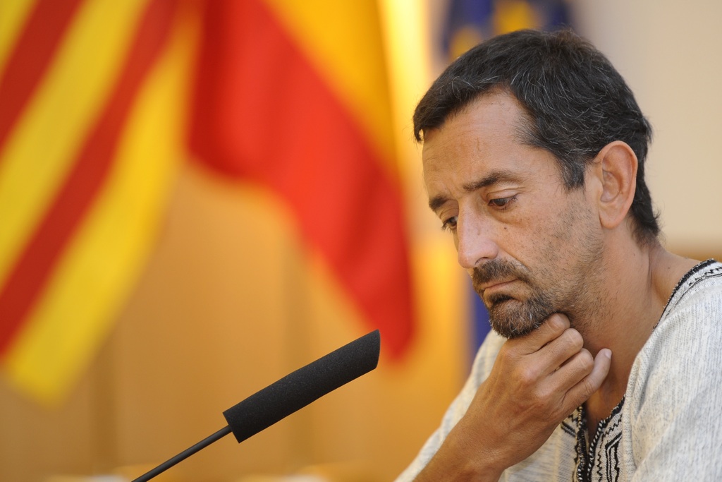 World's first double-transplant patient loses legs - The World from PRX