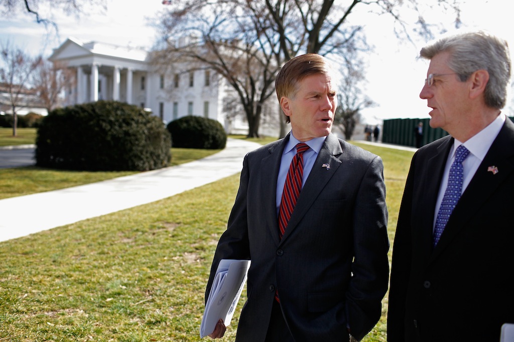 Mississippi Gov. Phil Bryant: Education problems began when moms joined ...