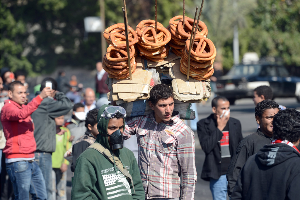 Egypt bread protests begin after rationing announced - The World from PRX