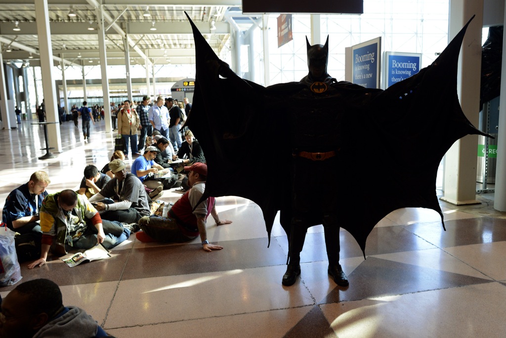 British man dressed as Batman delivers criminal to Bradford police ...