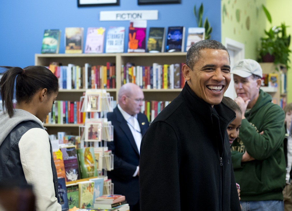 Obama library campaign heats up in Chicago, Honolulu - The World from PRX