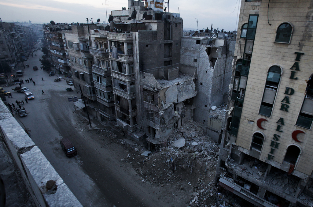 Isa Abdur Rahman: British doctor killed in Syria after hospital shelled ...