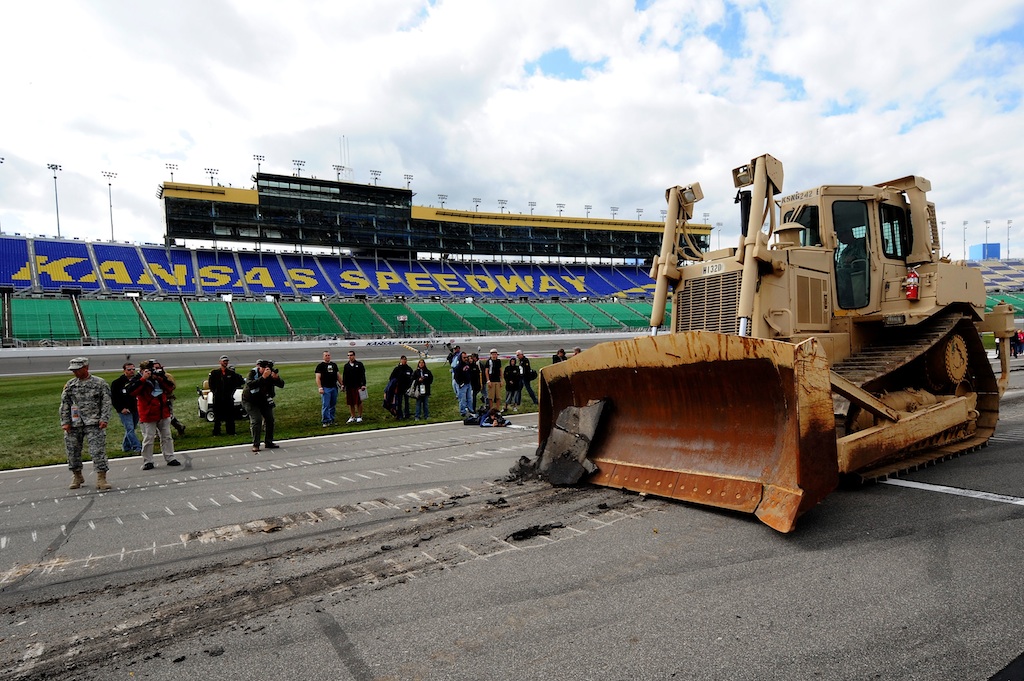 Man goes on bulldozer rampage in Washington - The World from PRX