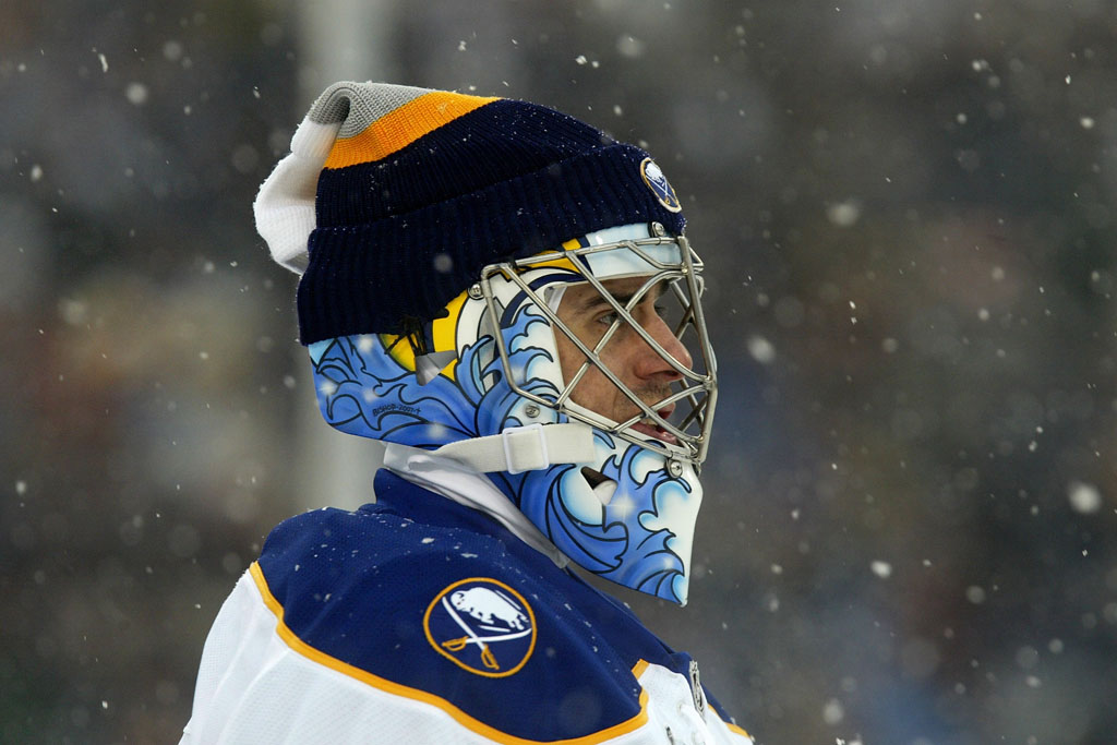 Yankee Stadium hockey just the latest outdoor NHL game on tap - The ...