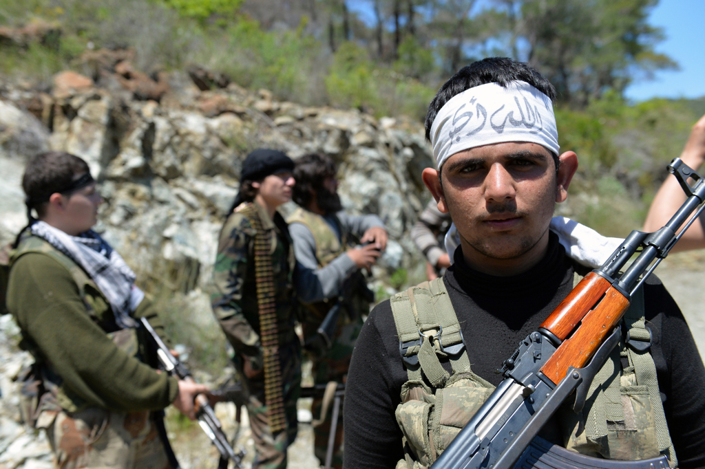 German jihadists joining the fight in Syria: report - The World from PRX