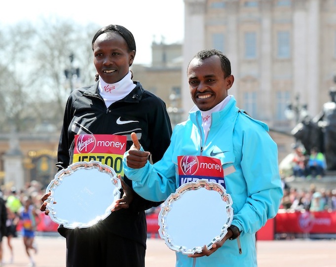 London marathoners keep calm and carry on - The World from PRX