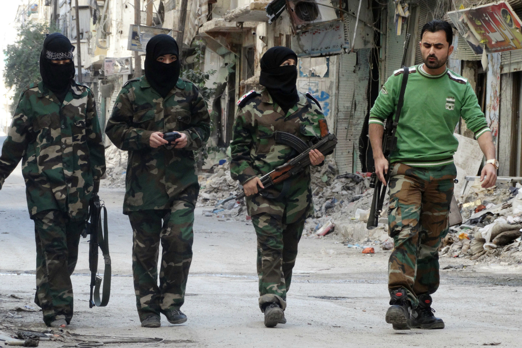 Meet Syria's extremist female rebel fighters (VIDEO) - The World from PRX