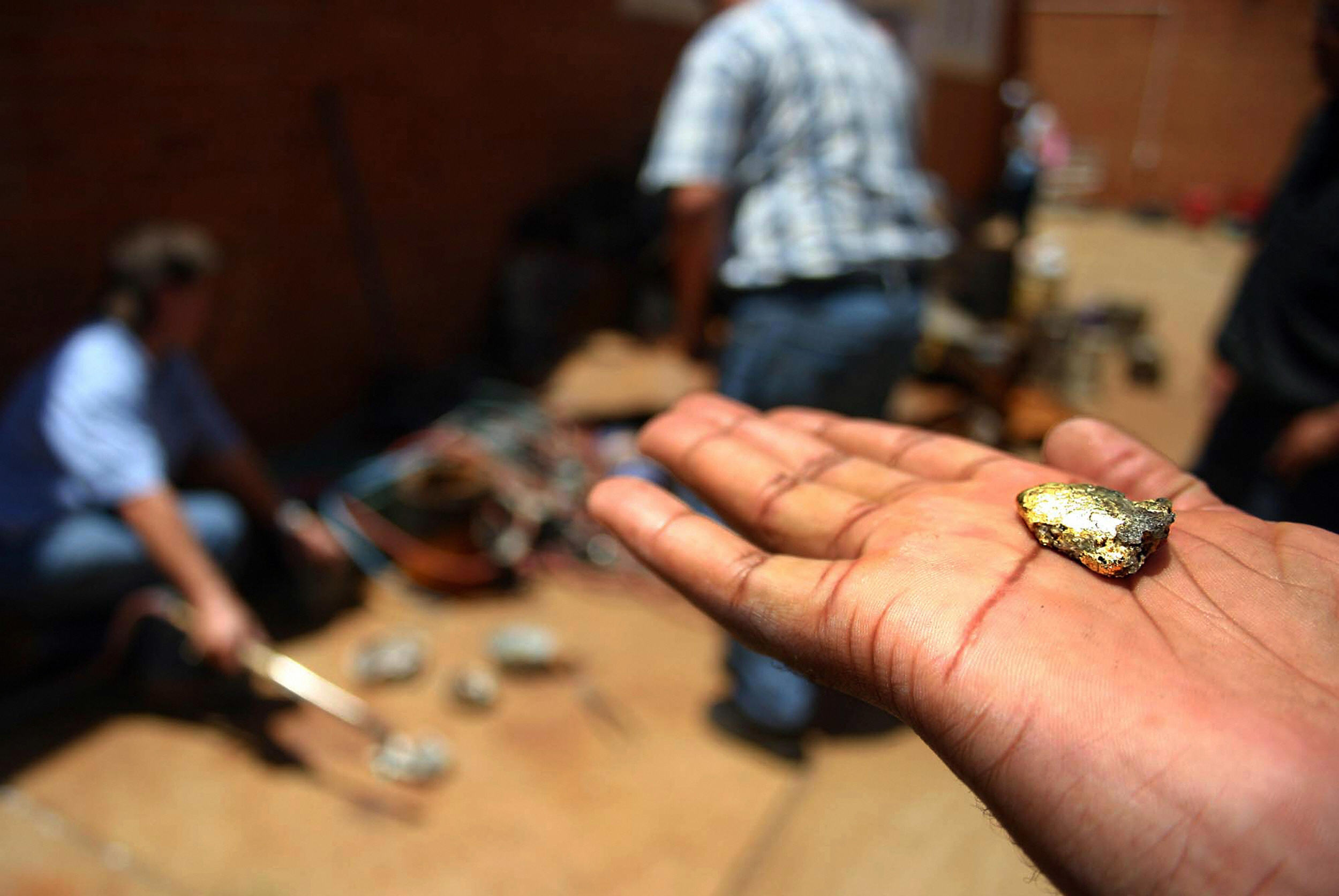 Life as a secret gold miner in South Africa - The World from PRX