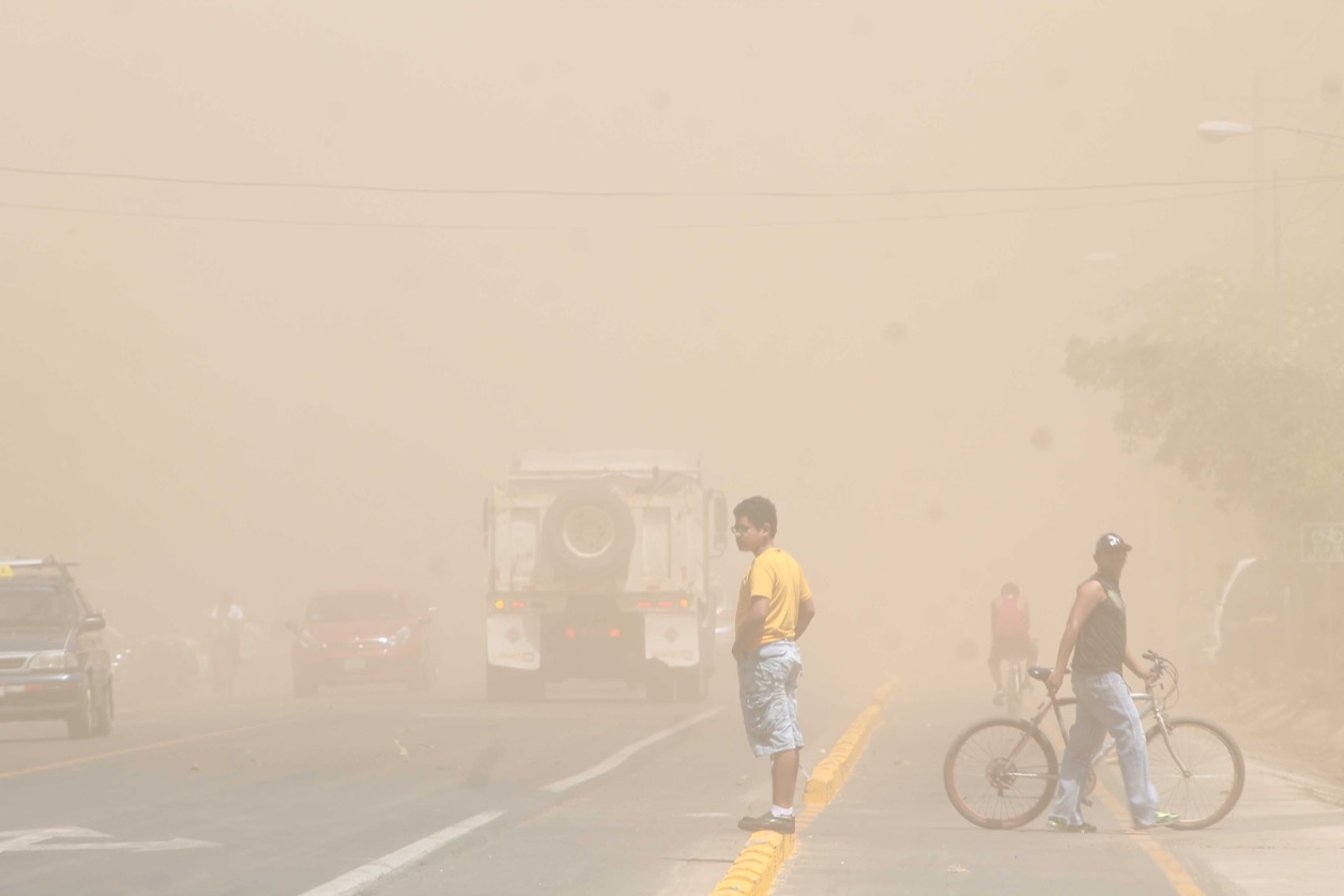 Dust blanketed this Nicaraguan town, and children's health symptoms are ...