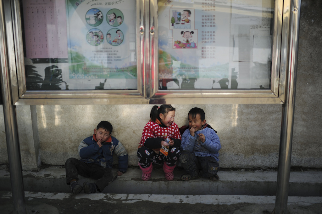 Why millions of Chinese parents left their children behind - The World ...