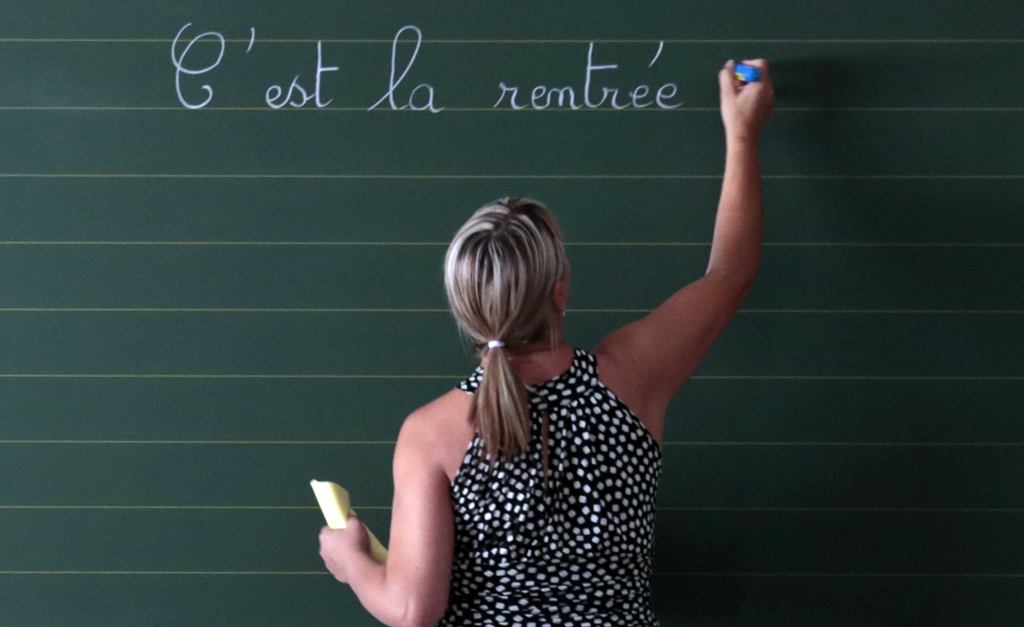 It's taken the French 25 years to get upset over 2,400 spelling changes ...