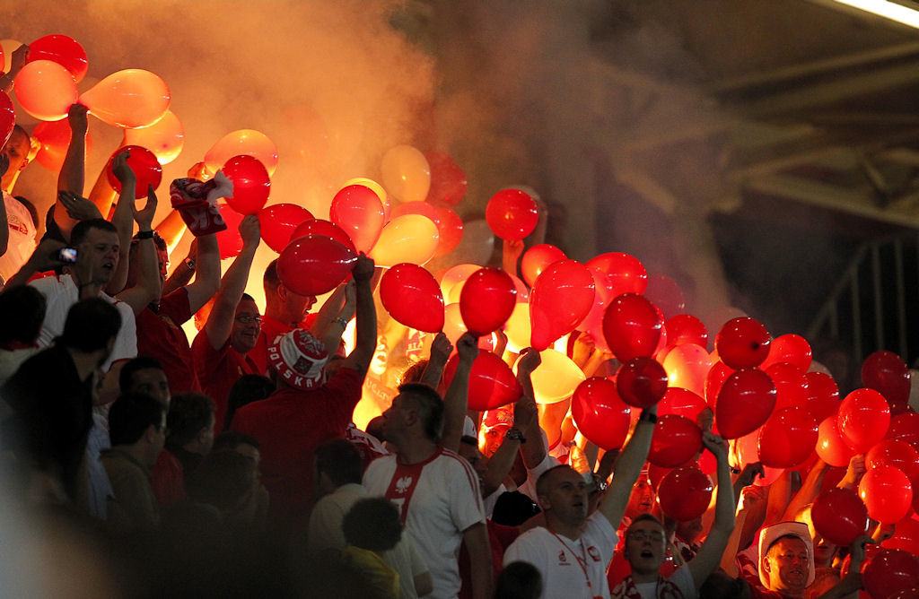 Polish hooligans put fear into Euro 2012 organizers - The World from PRX