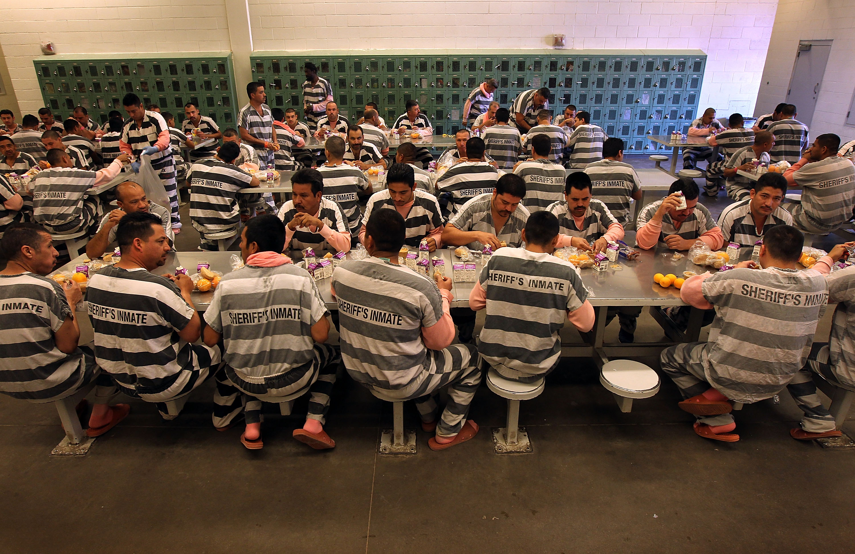 Brunch instead of breakfast, lunch for Illinois prisoners - The World ...