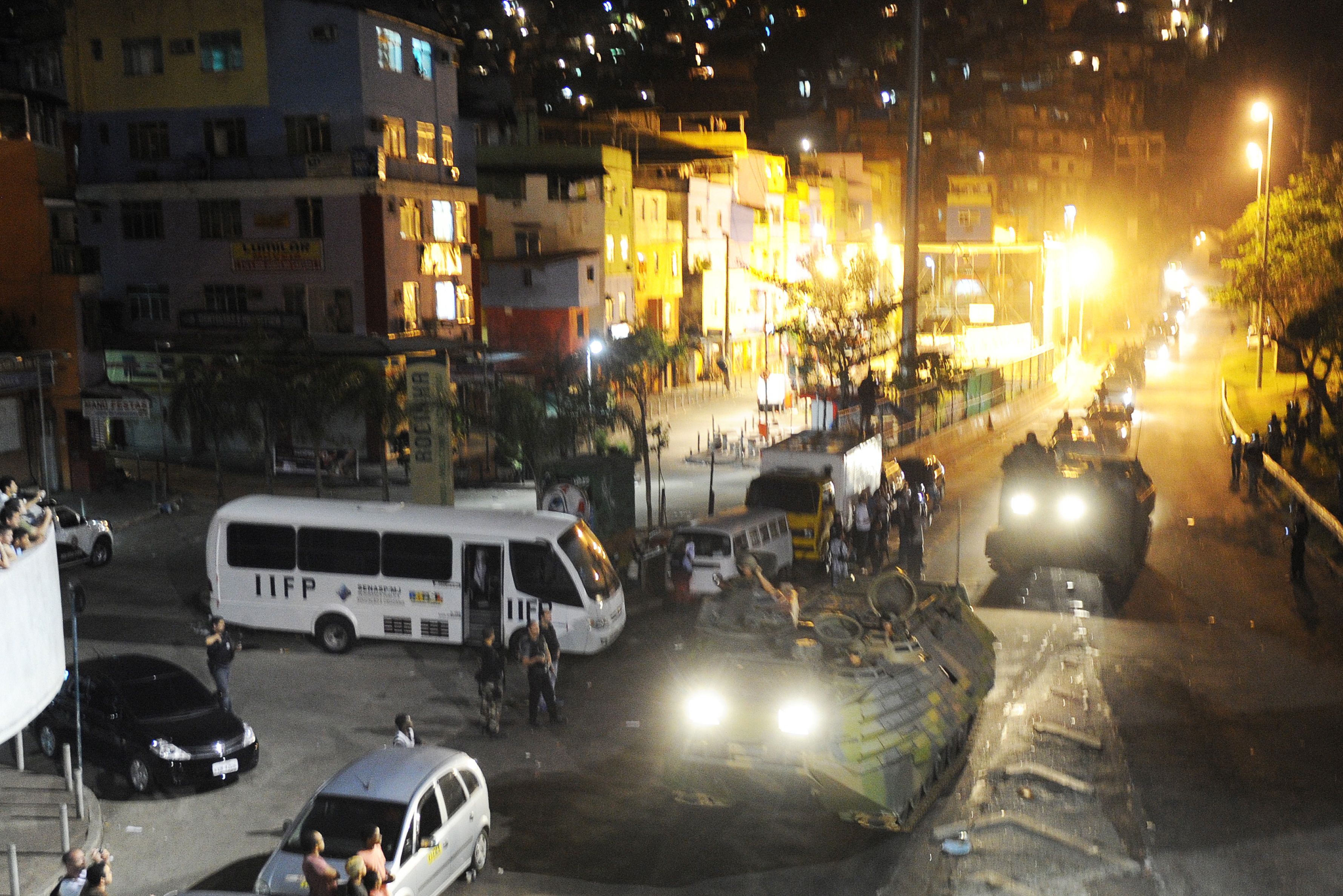 Rio de Janeiro raid targets drug gangs ahead of Brazil World Cup ...
