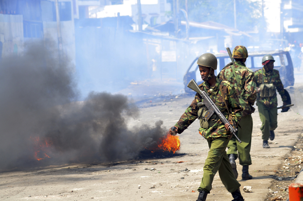 Riots rage in Mombasa, Kenya over killing of Muslim cleric Aboud Rogo ...