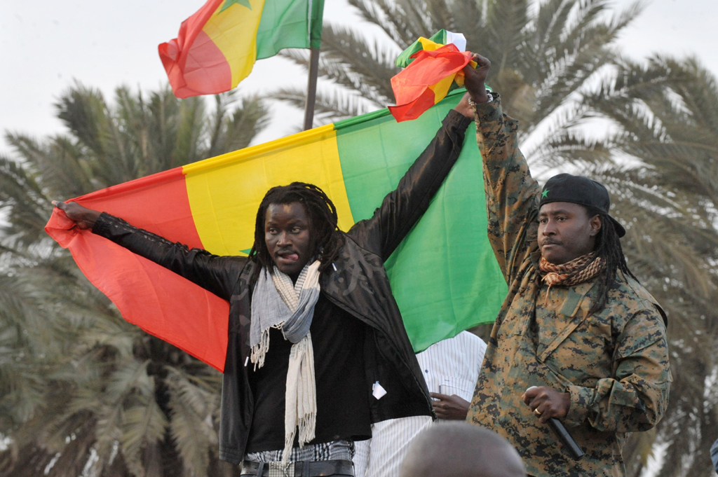 Riots in Senegal after President Wade is cleared to seek third term ...