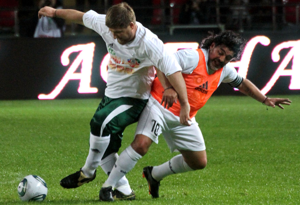 Soccer superstars visit Grozny, play team of Chechen bureaucrats - The ...