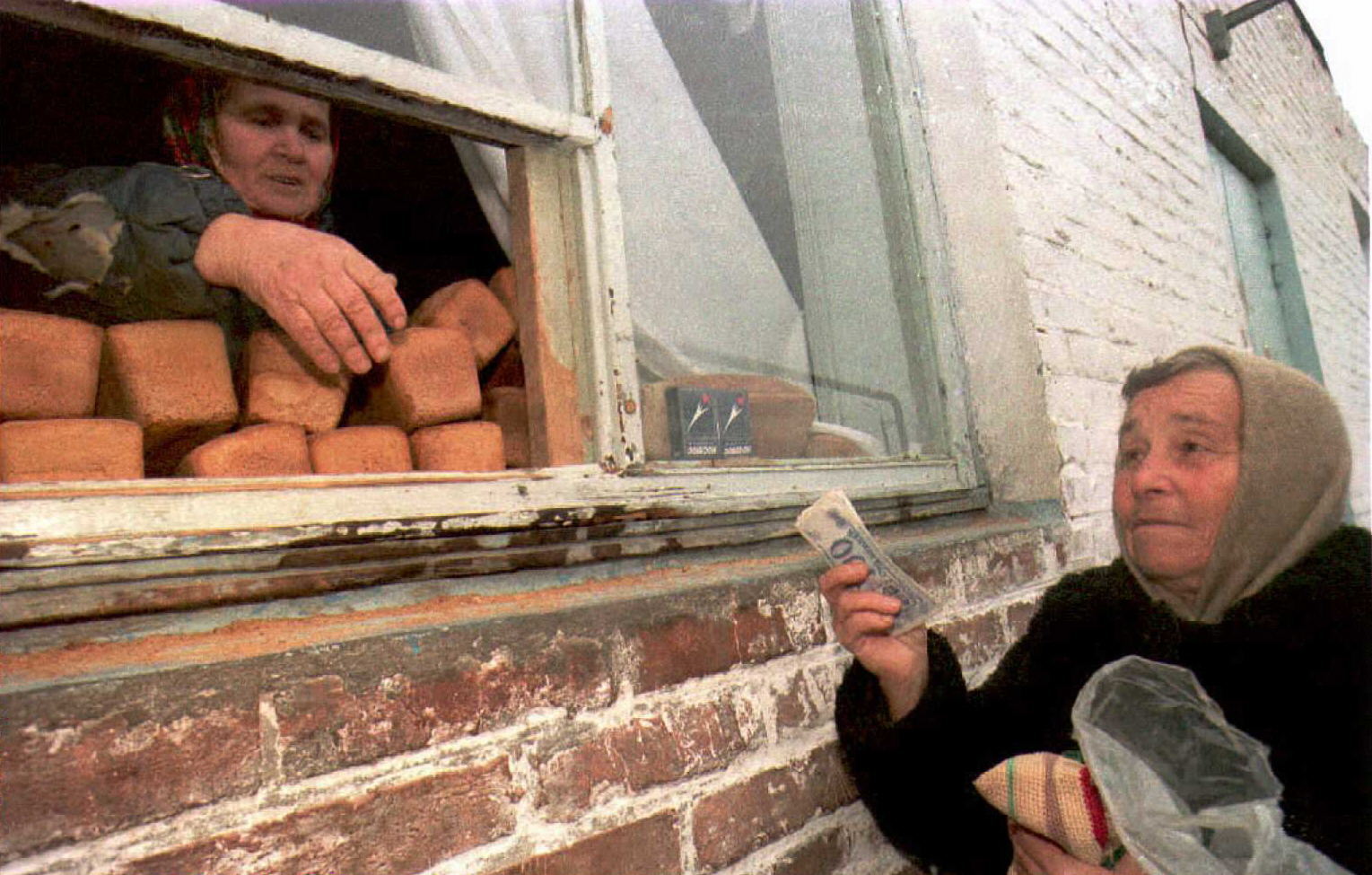 Russia's gray economy - The World from PRX