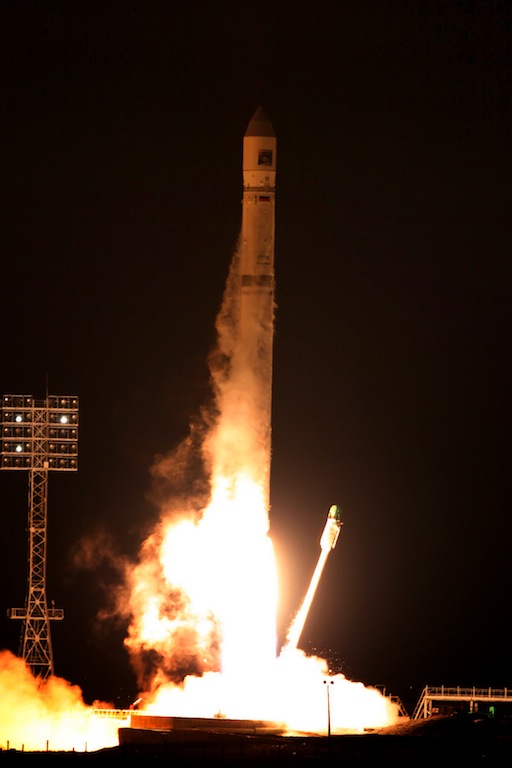 Russian space probe, Phobos Ground, crash lands in Pacific Ocean (VIDEO ...