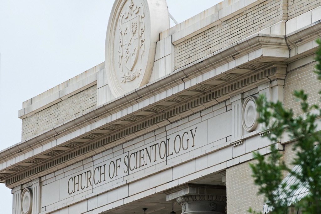 Scientology members sue church (VIDEO) - The World from PRX