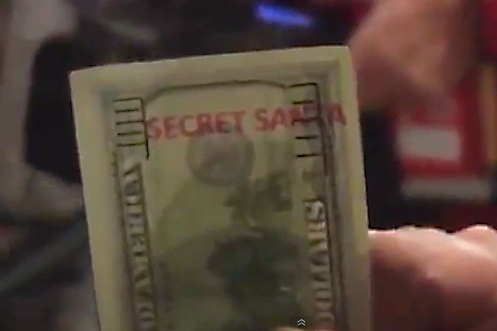 Secret Santa gives $100,000 to Sandy victims in New York, New Jersey ...