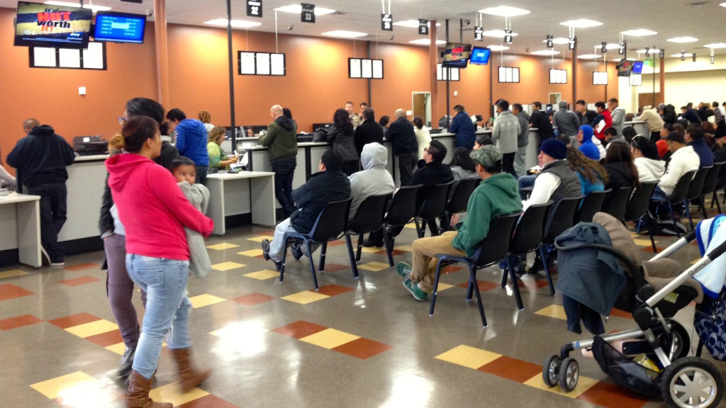 Why some people camped out all night at California DMV offices - The ...
