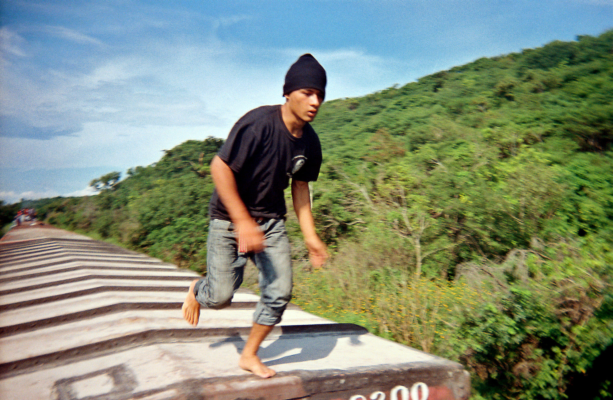 When undocumented migrants photograph their own journey across the ...