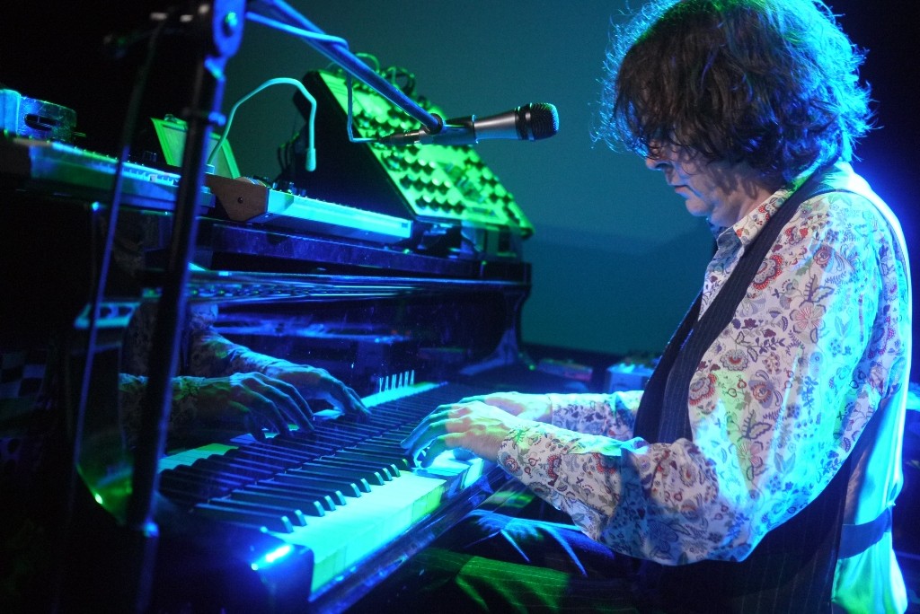 Jon Brion Makes the Rounds - The World from PRX