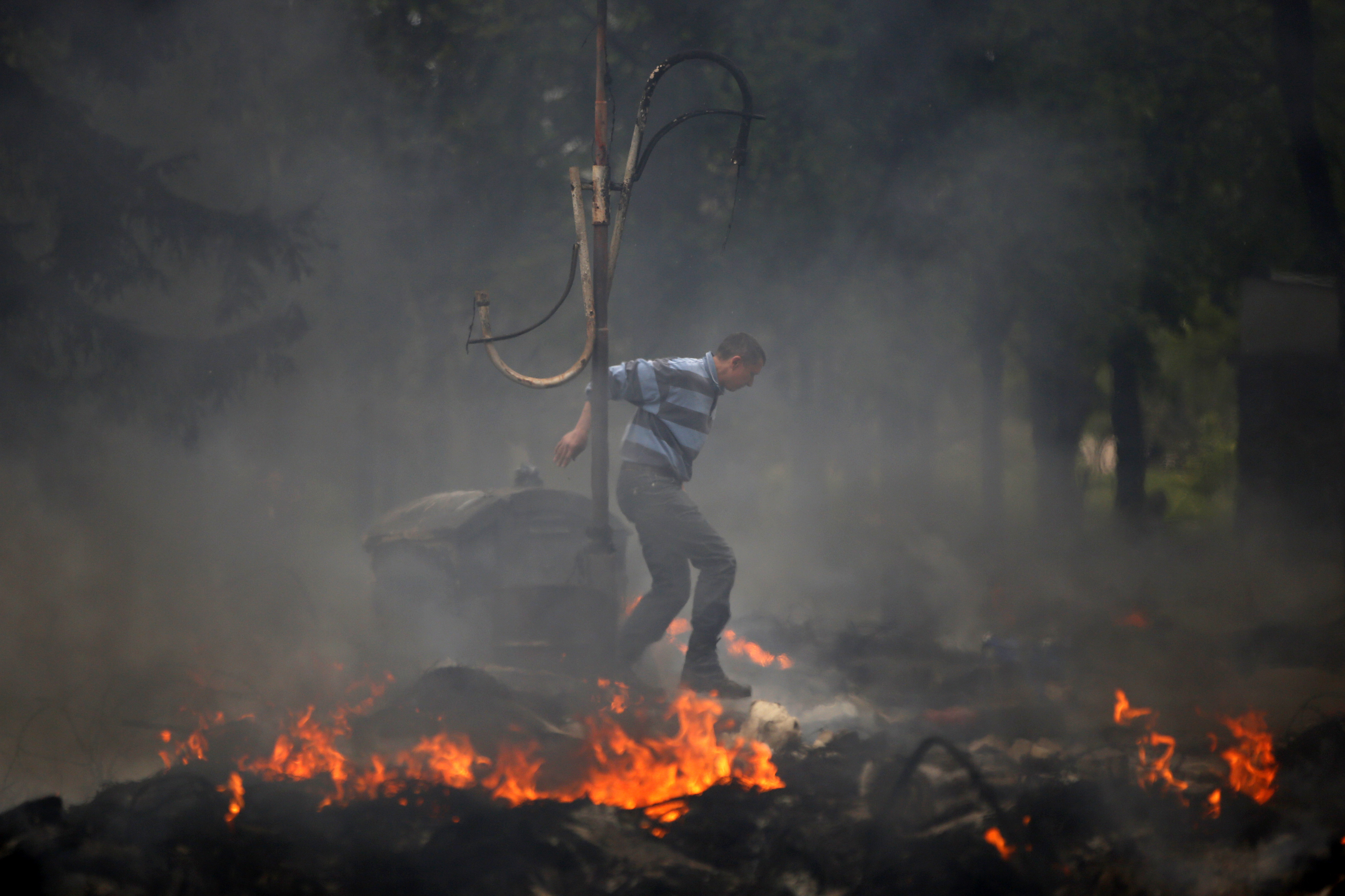Separatists in Ukraine push ahead with referendum, but what does it ...