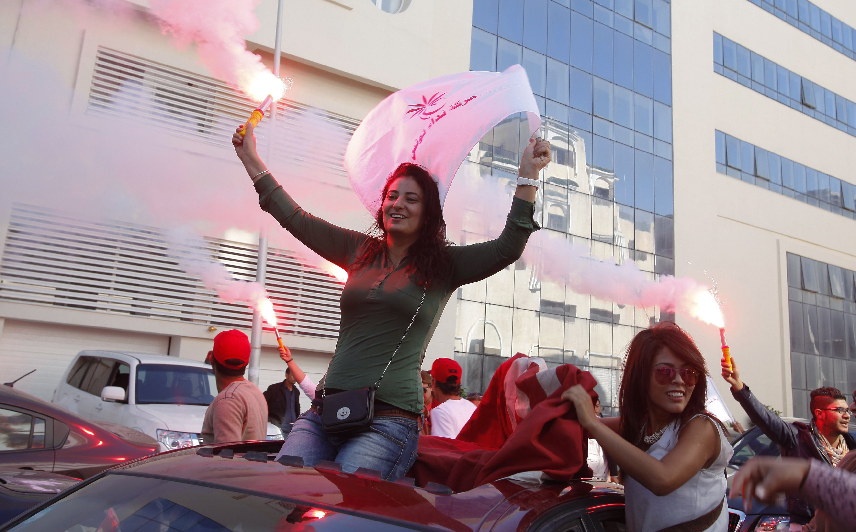 Secular parties won Tunisia's election, but they may have to govern ...