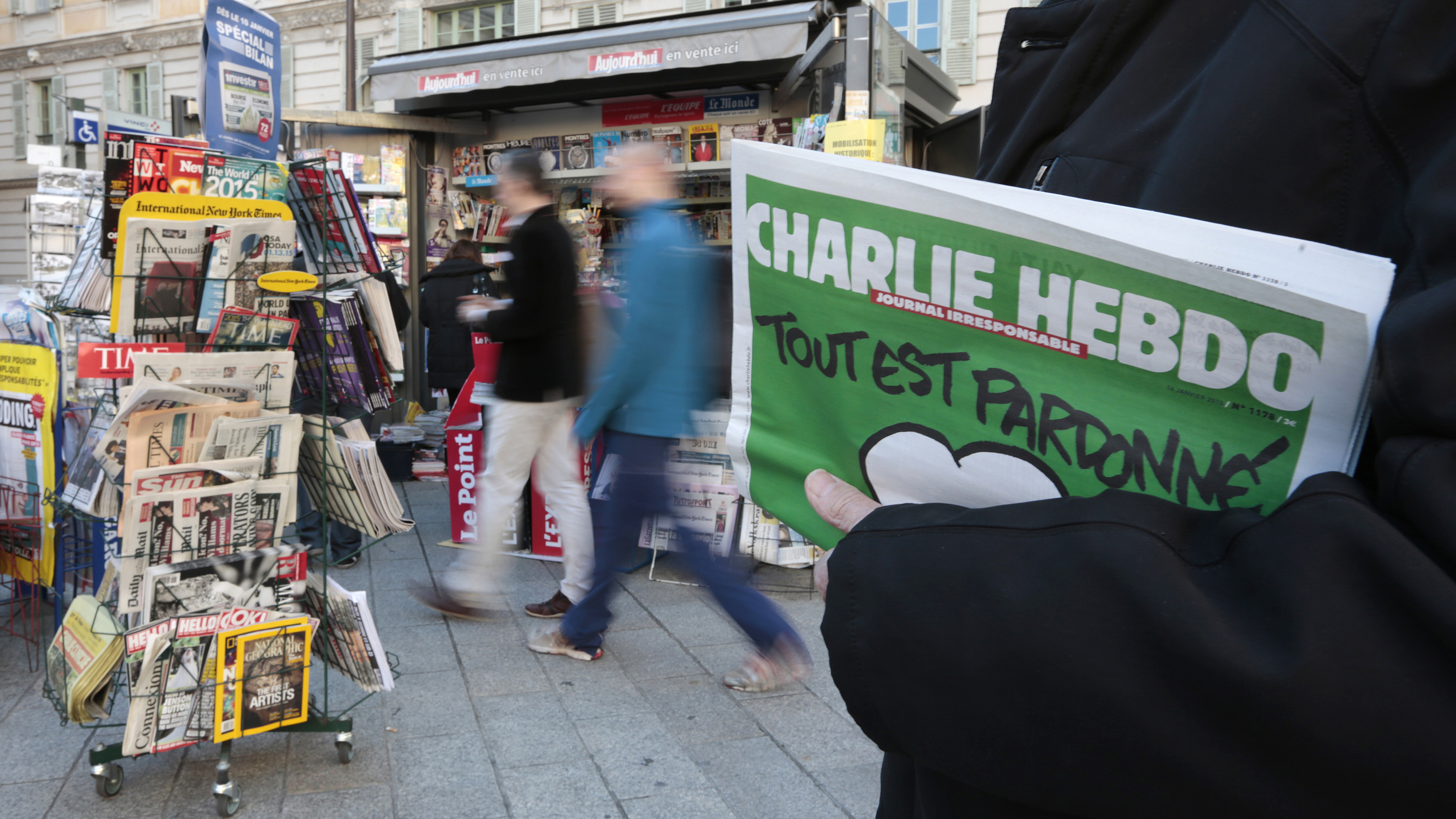 Charlie Hebdo returns to huge demand — and plenty of offense - The ...