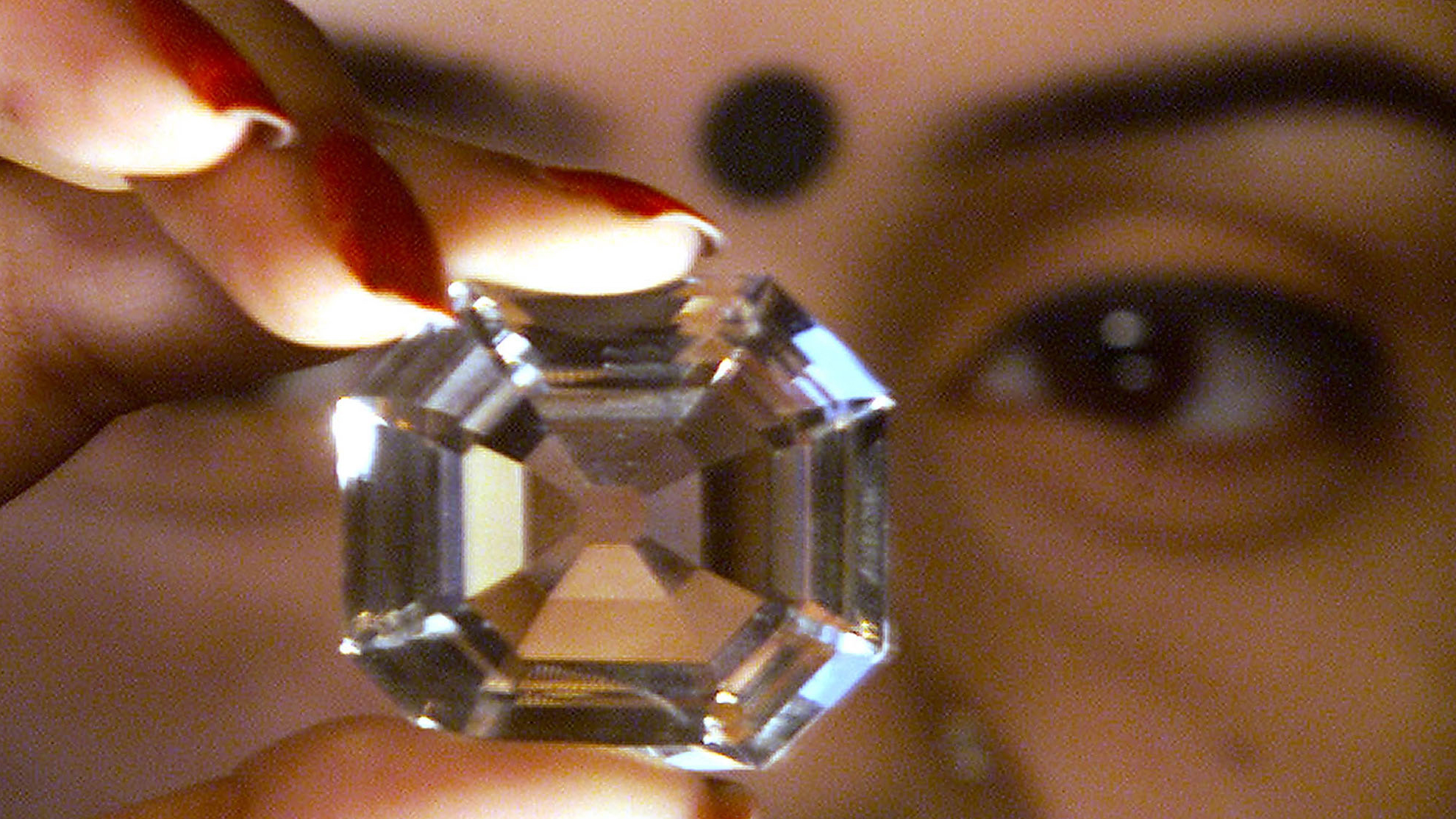 India wants a large diamond from Britain’s crown jewels - The World ...