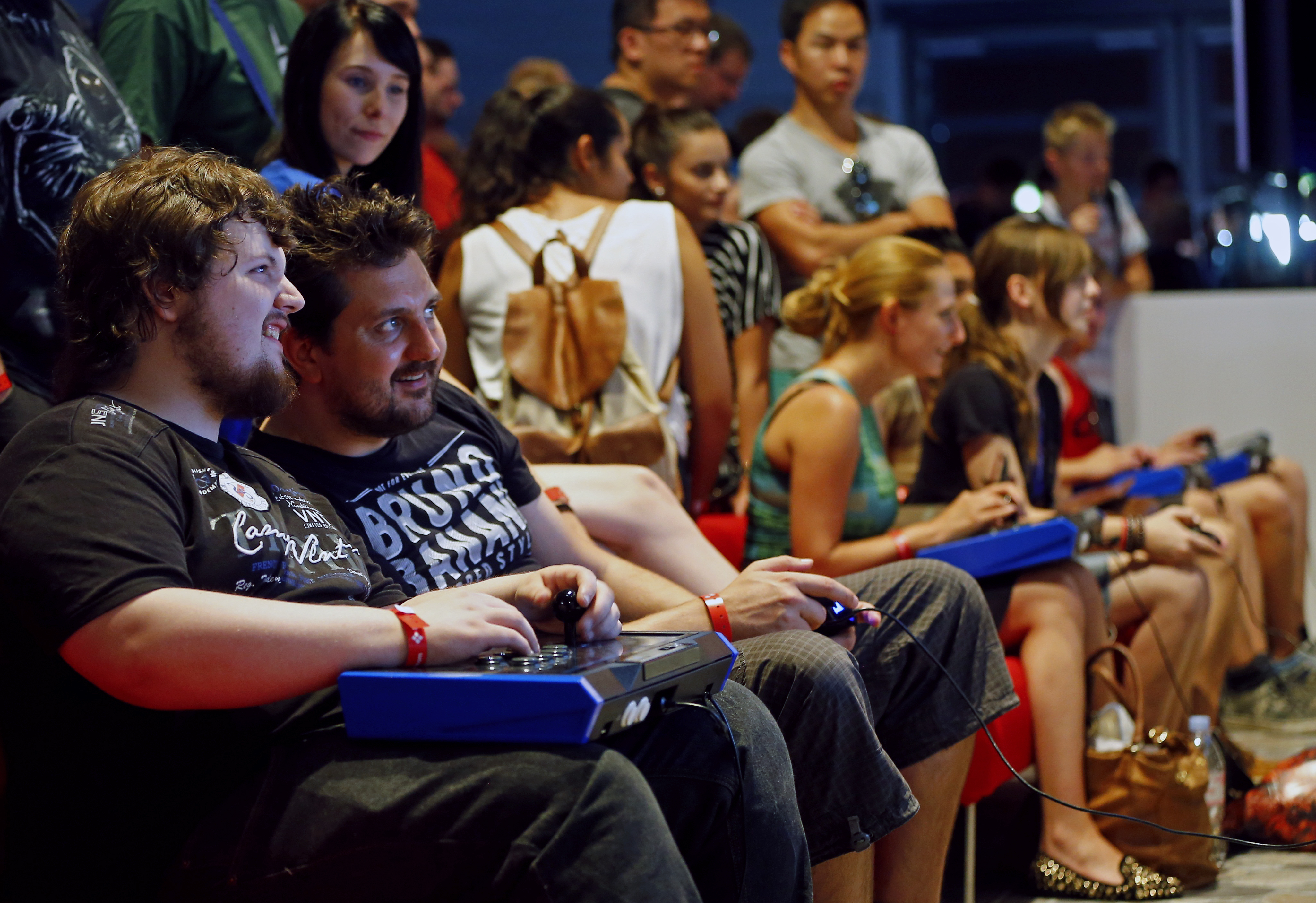 Debunking one of the biggest stereotypes about women in the gaming ...