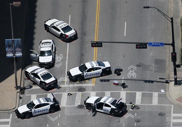 Using a robot's bomb to kill: Dallas police set a US precedent - The ...
