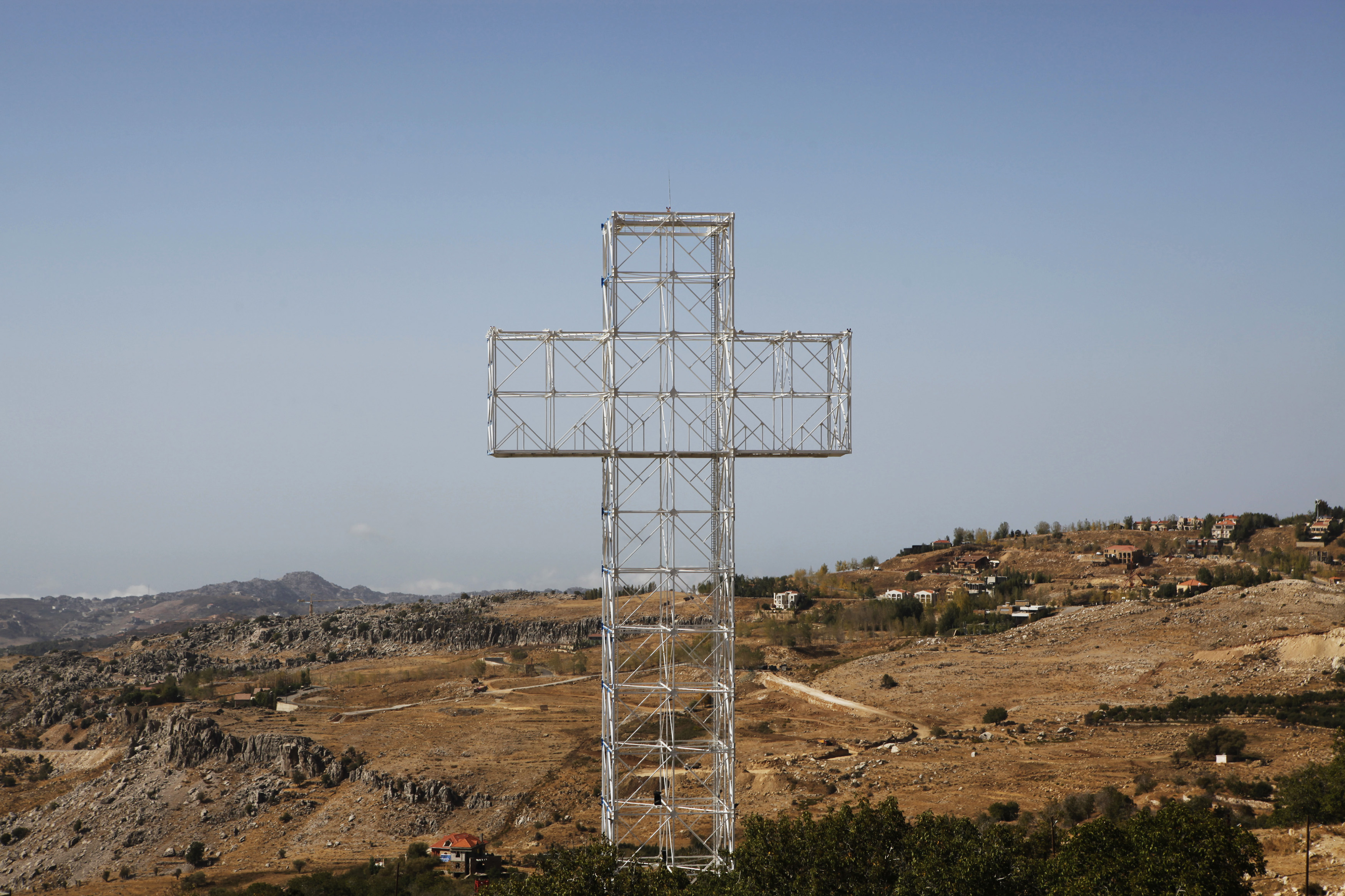 Americans in Lebanon say they're on a mission from God to teach Syrian ...