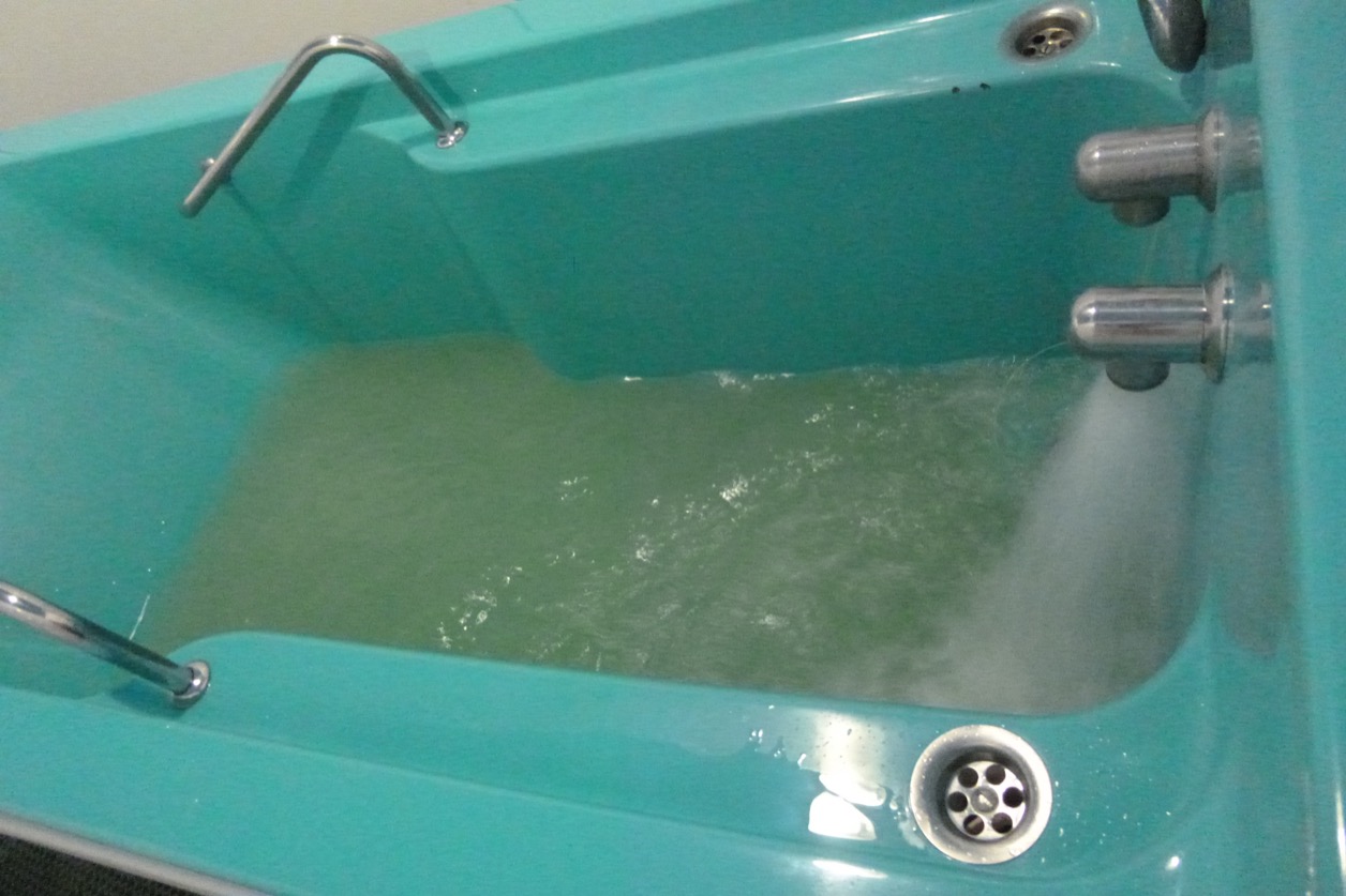Thousands of people are ‘treated’ with radon baths every year in ...