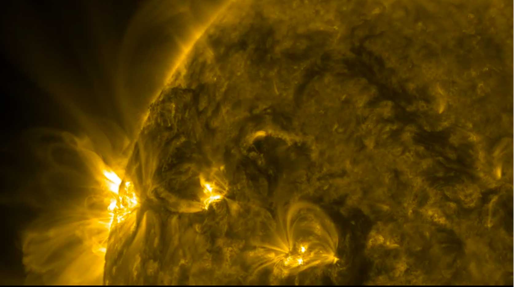 Biggest solar flare of the year showers the Earth - The World from PRX