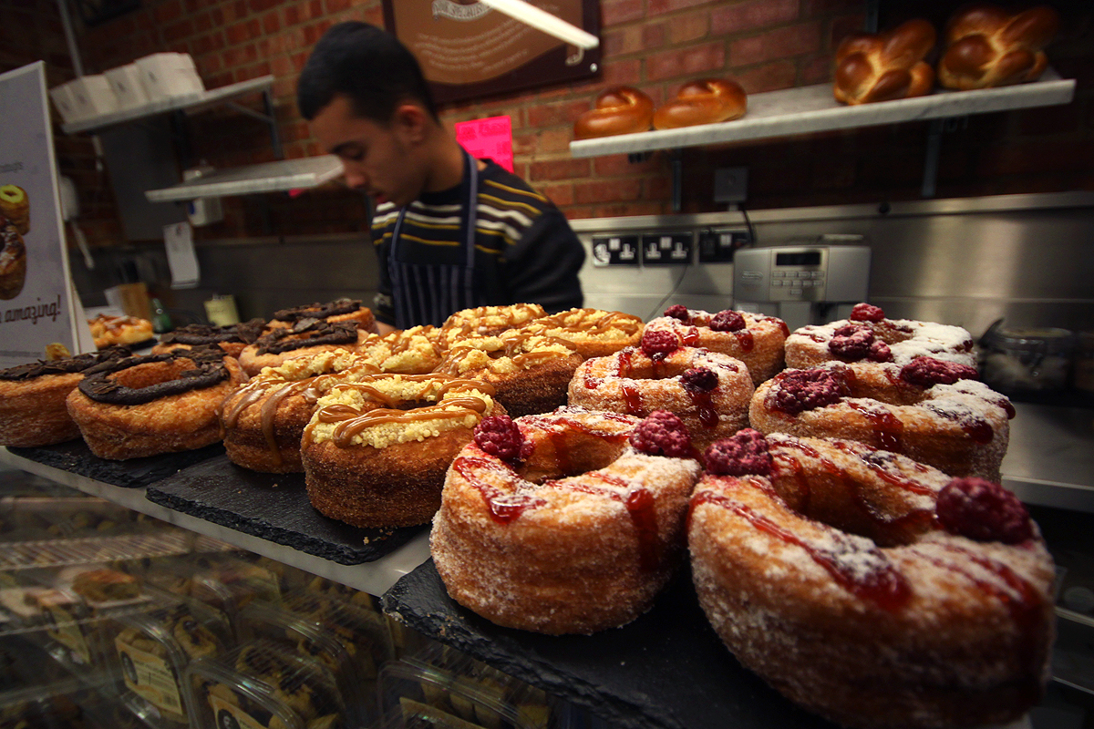 Cronuts hit London's streets, and they're not just for breakfast any ...