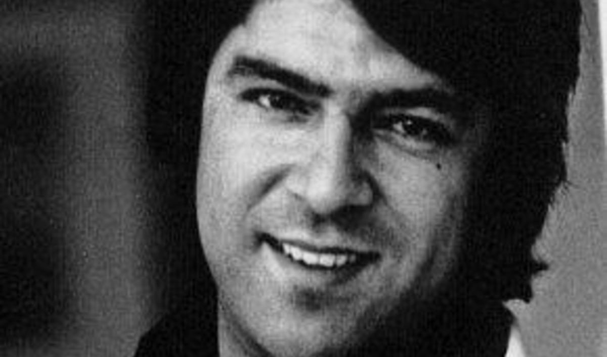 Remembering 'The King of Afghan Music' Ahmad Zahir | The World from PRX