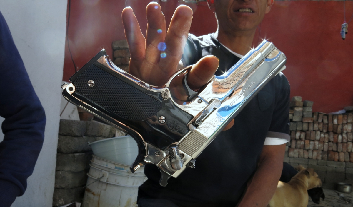 Mexico's gun dealers are unfazed by Obama: 'We'll just open another ...