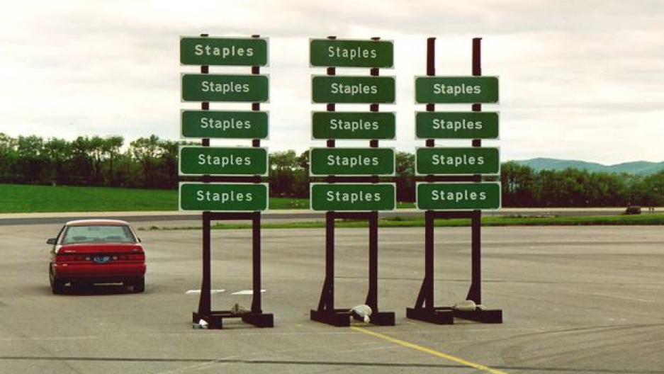 Government Reverses Itself On Rolling Out A New font For Highway Signs government-reverses-itself-on-rolling-out-a-new-font-for-highway-signs