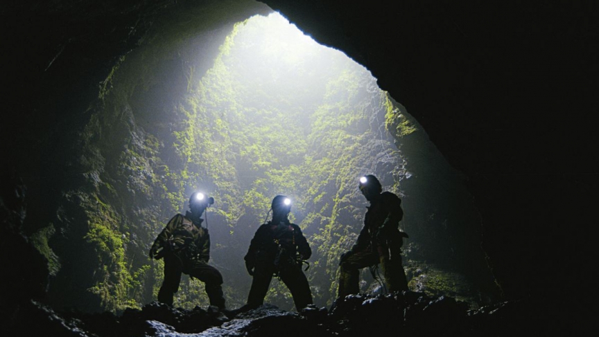 The New Yorker's Burkhard Bilger profiles what it's like to descend ...