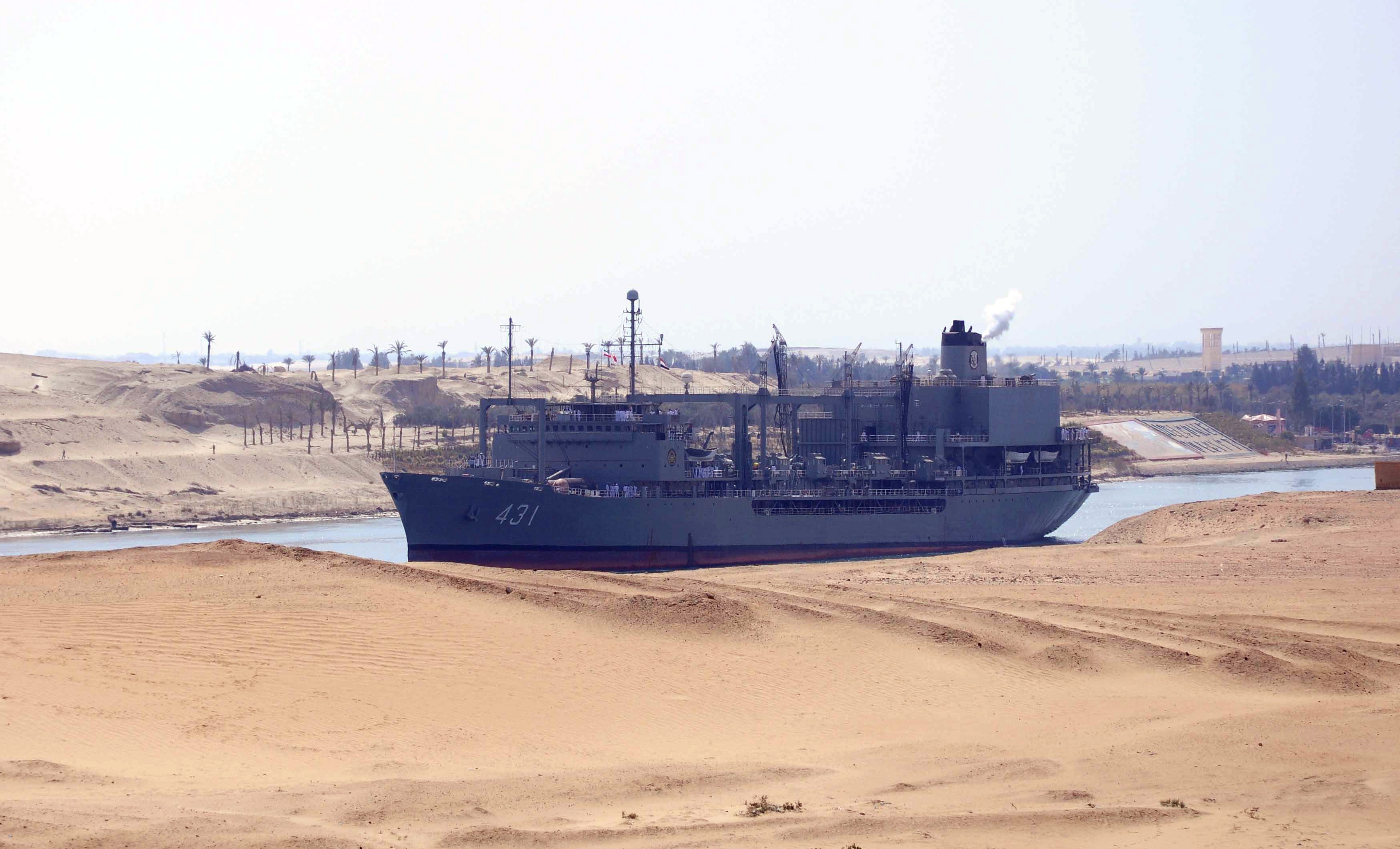 Iranian warships enter Suez Canal for first time since Islamic ...